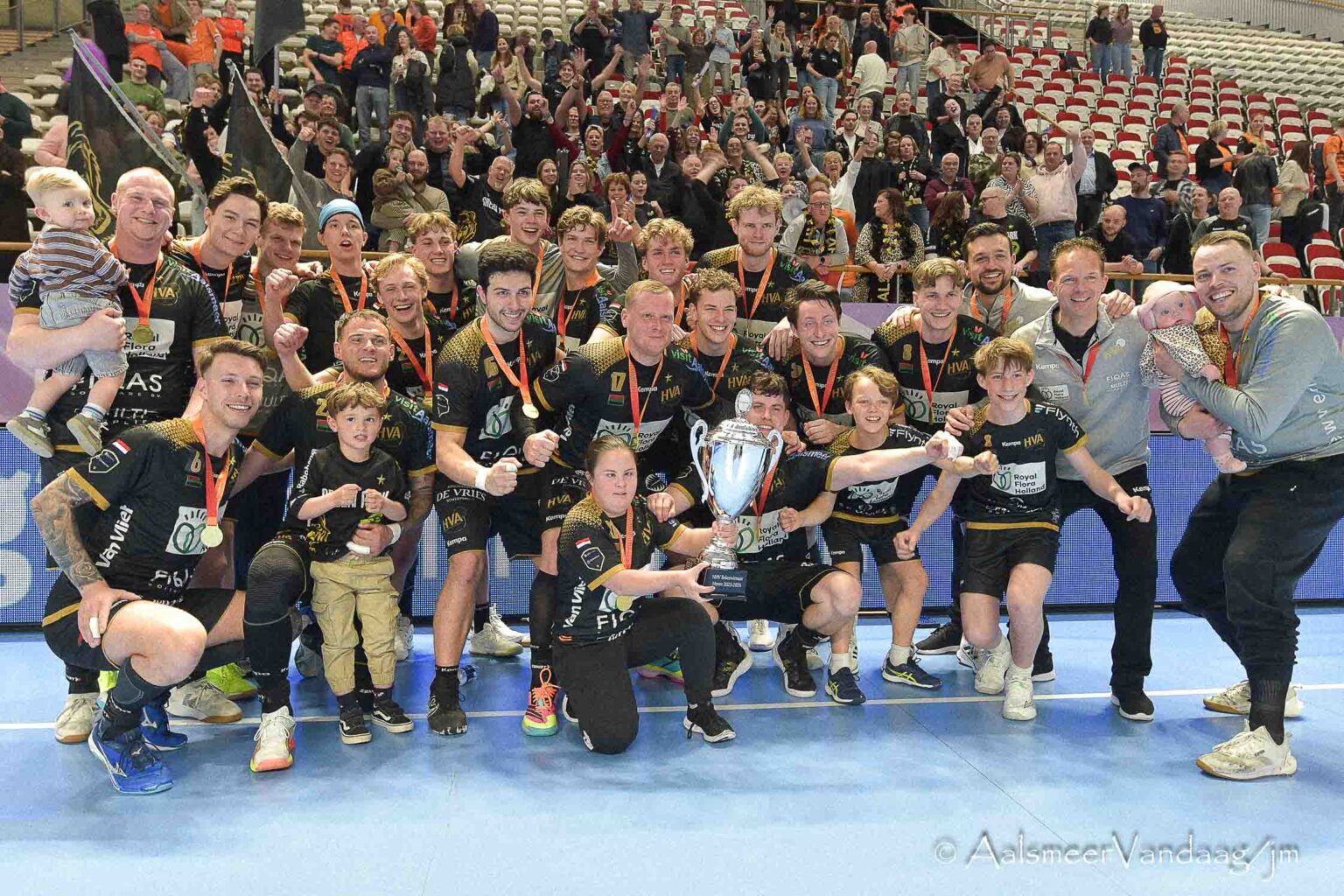 Derde beker op rij voor handballers - AALSMEERVANDAAG